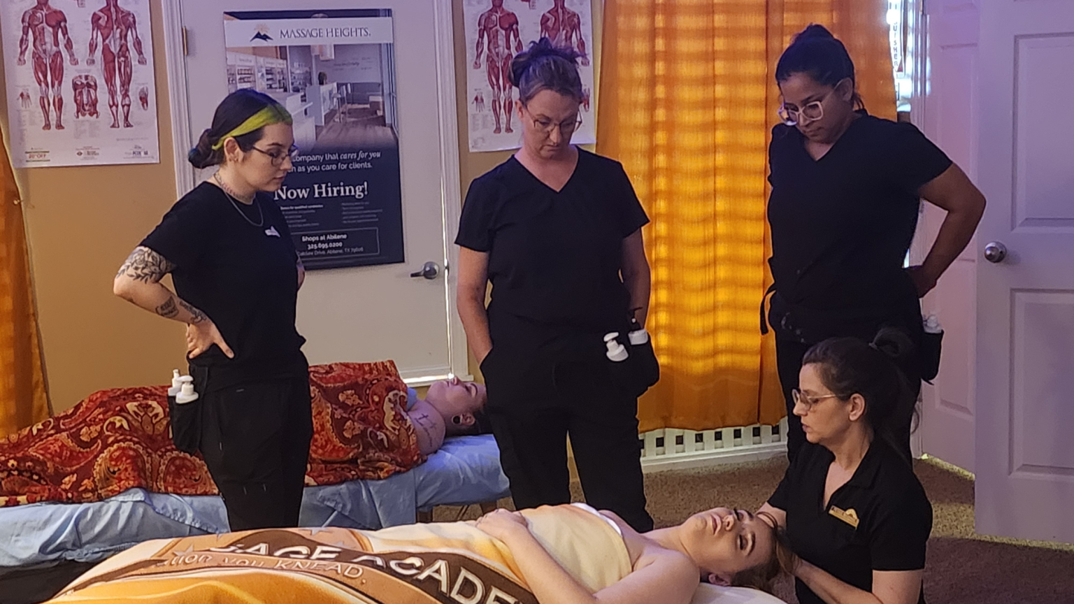 淪‍♀️ A Day in the Life of a Massage Therapy Student at Texas Massage ...